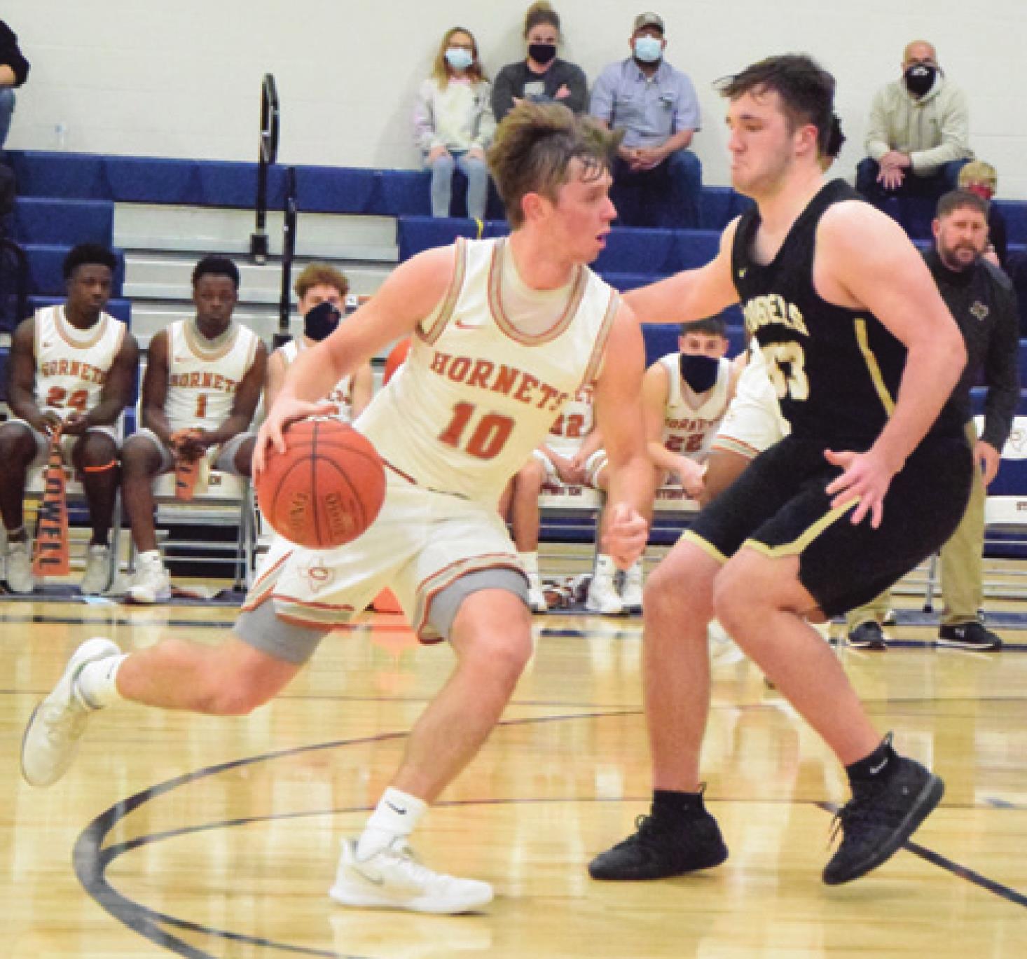Hornets beat Lexington in regular season finale | Burleson County Tribune
