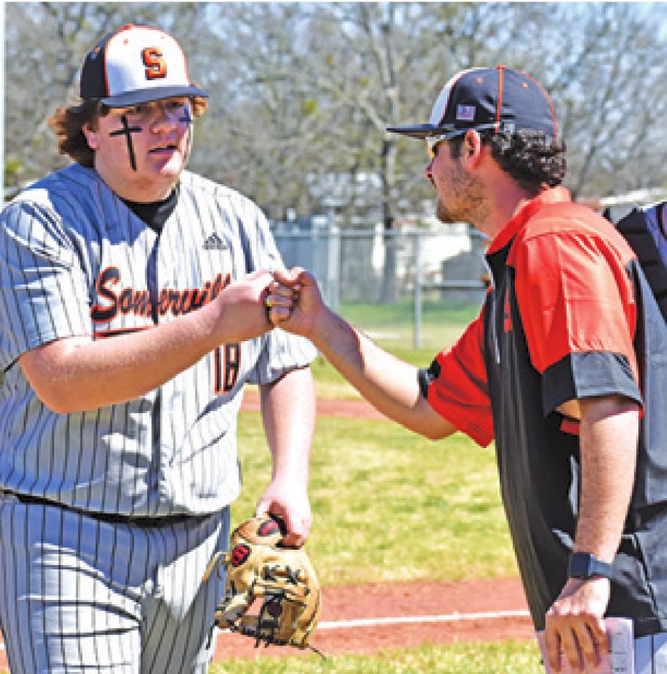 Somerville falls to RTC, honors alumni Jeremy Fikac | Burleson County ...