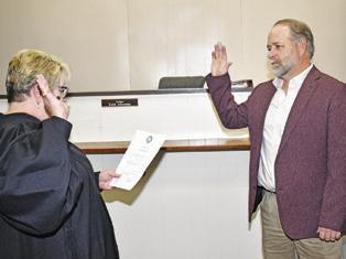 County elected officials sworn in for new terms | Burleson County Tribune