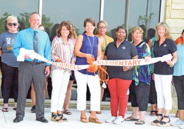 New CES officially opens for school! | Burleson County Tribune